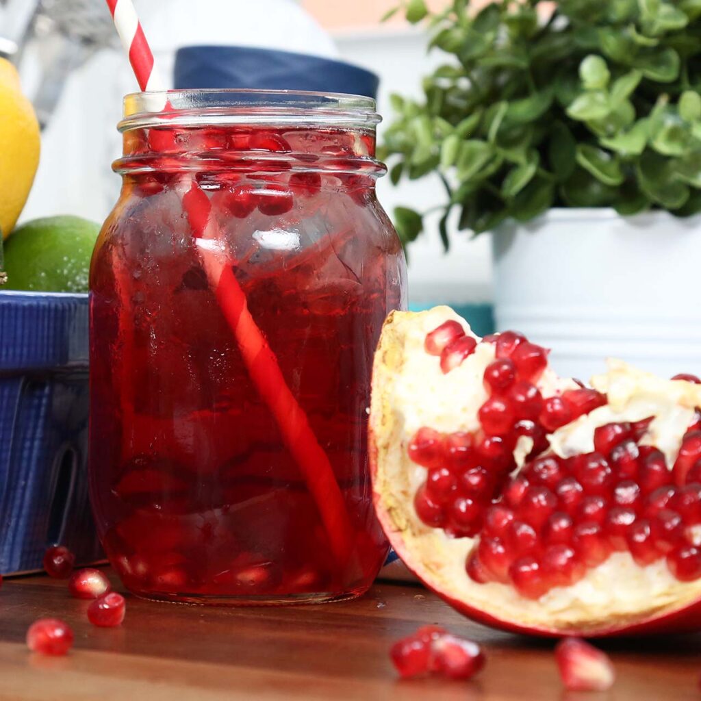 Pomegranate Iced Tea - The Domestic Geek
