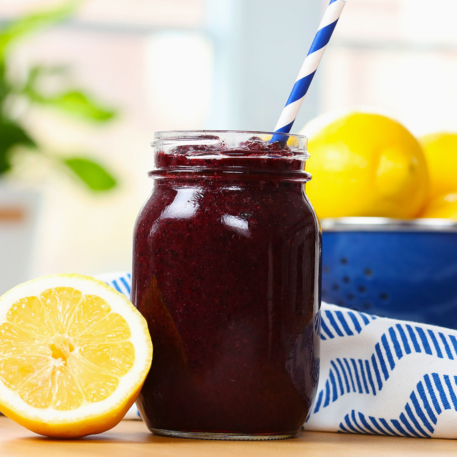 Lemon Blueberry Slushy - The Domestic Geek