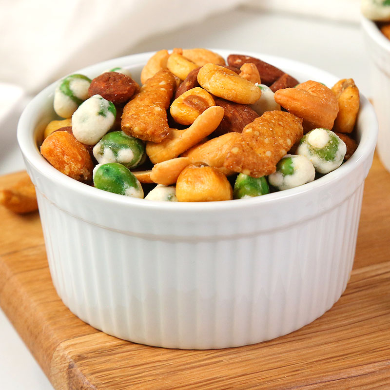 Asian Crunch Trail Mix - The Domestic Geek