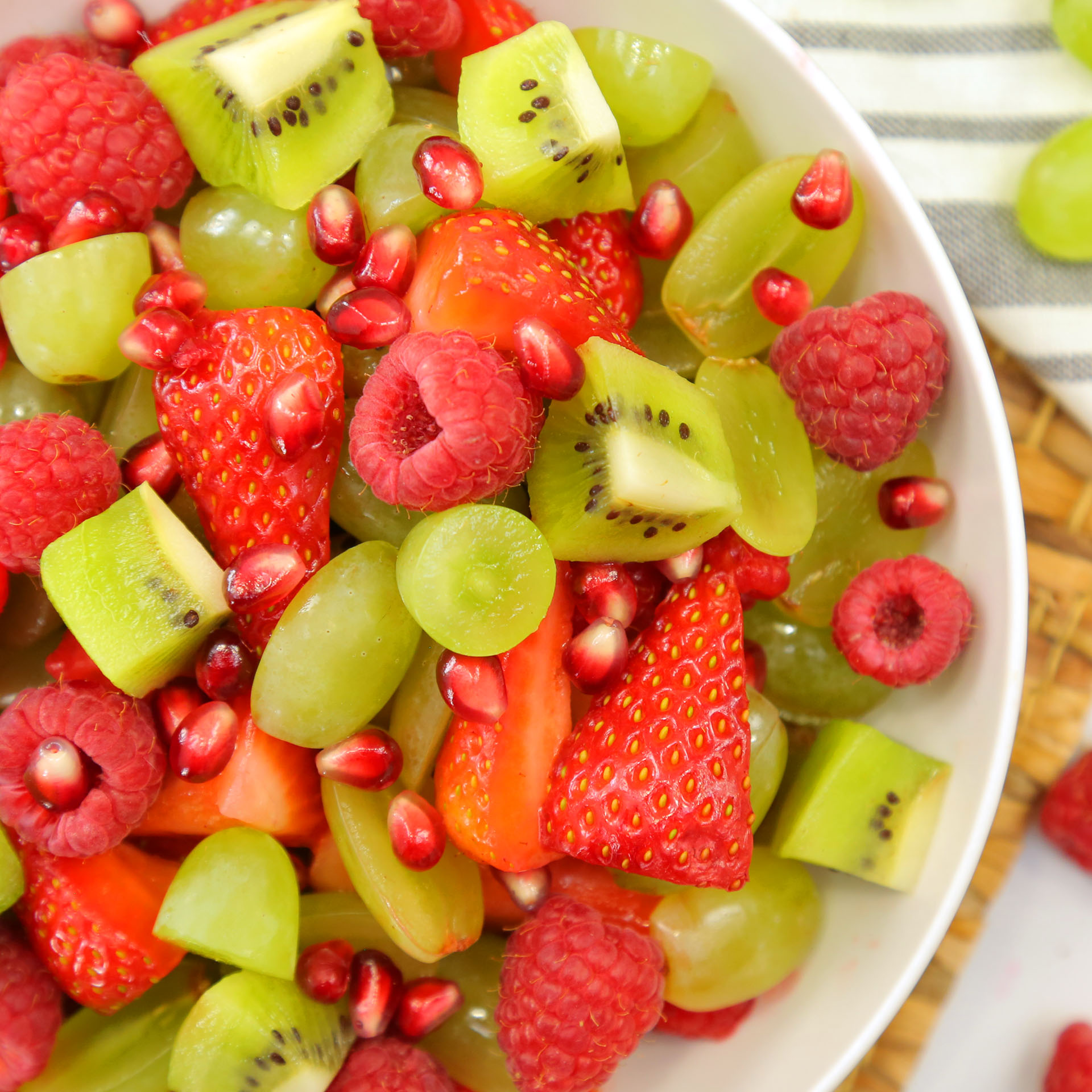 Bright Start Fruit Salad - The Domestic Geek