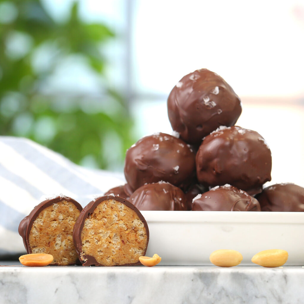 Crispy Chocolate Peanut Butter Balls - The Domestic Geek