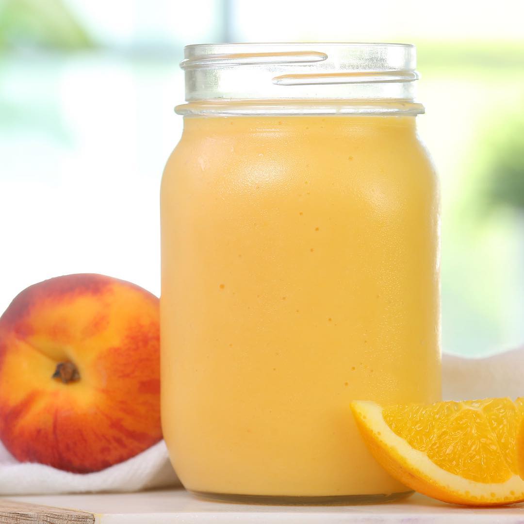 Peachy Mango Smoothie - The Domestic Geek