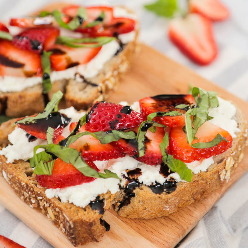 Strawberry Basil Toast - The Domestic Geek