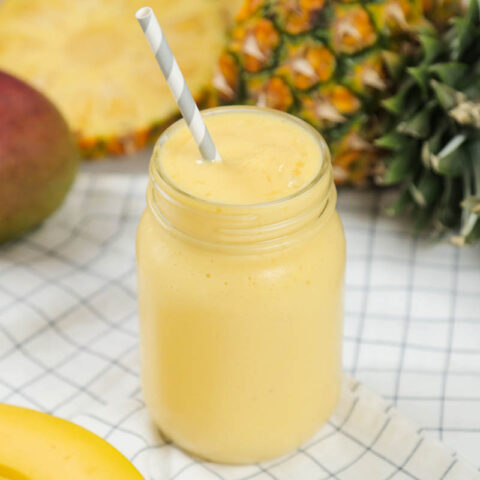 Tropical Yellow Smoothie - The Domestic Geek