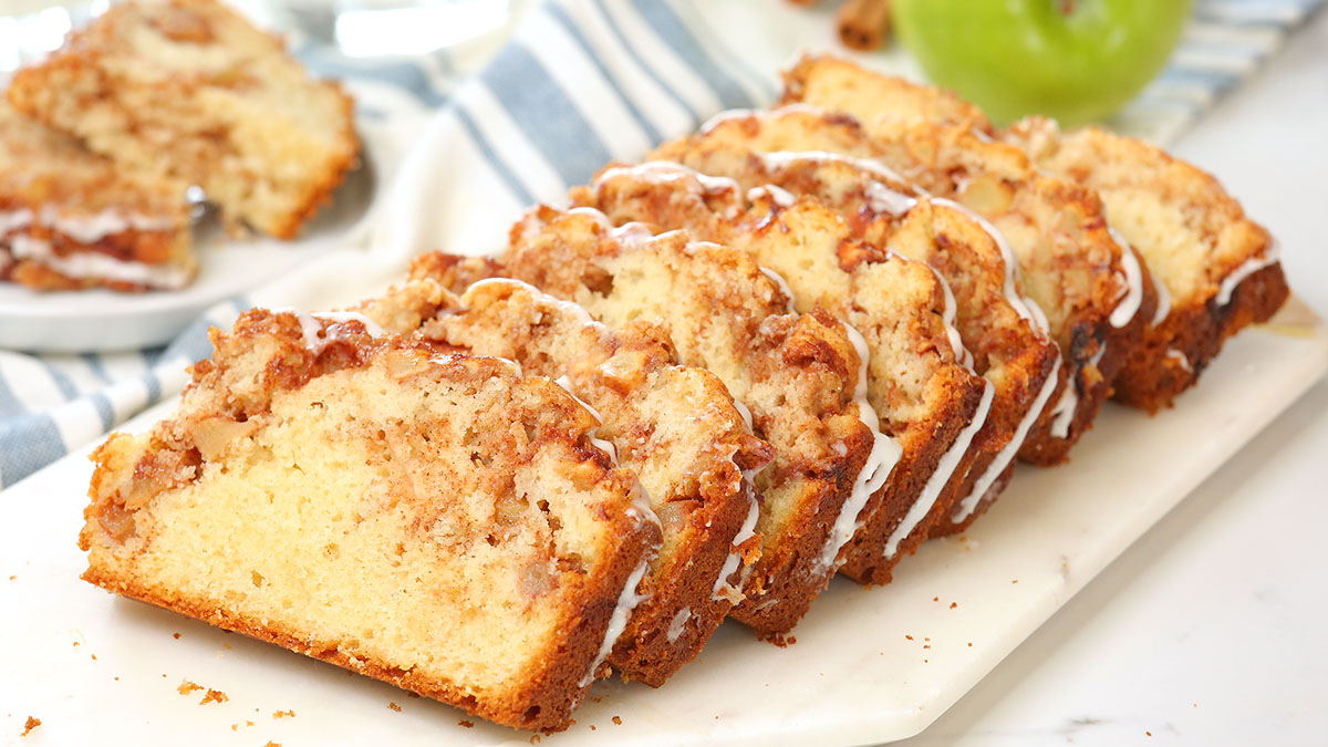 Apple Cinnamon Swirl Loaf - The Domestic Geek