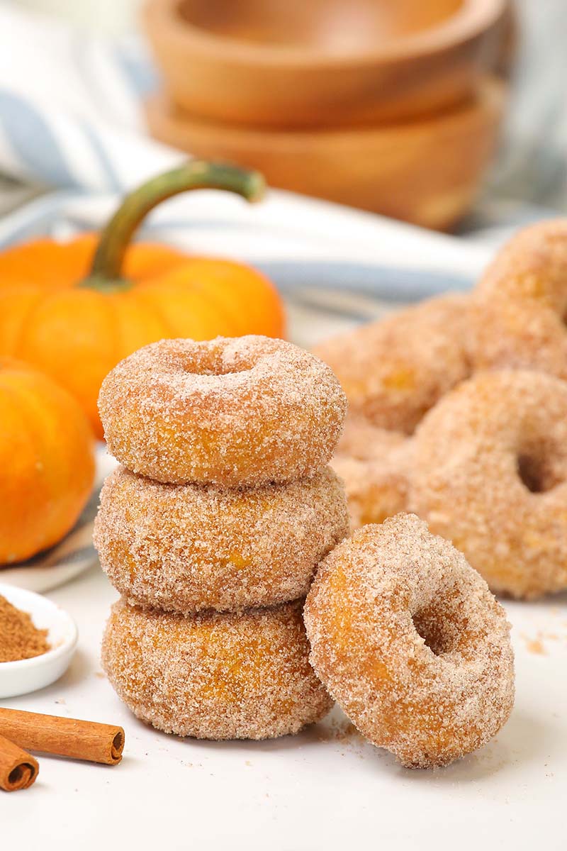 Pumpkin Spice Donuts - The Domestic Geek