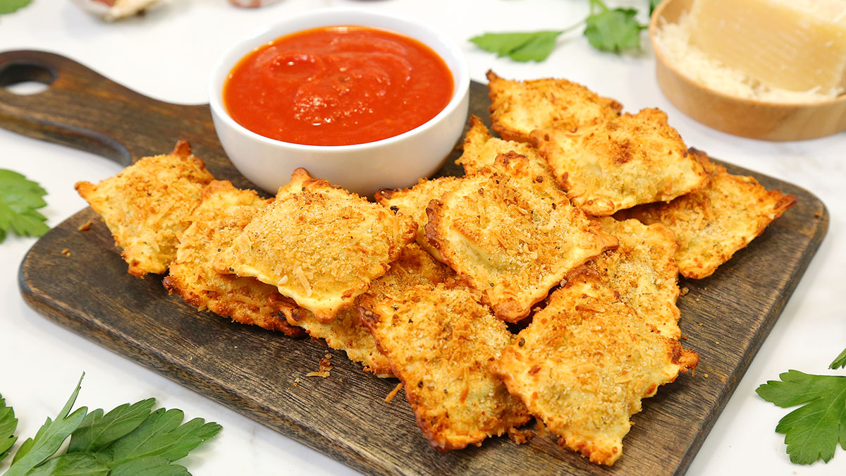 Crispy Ravioli Bites - The Domestic Geek